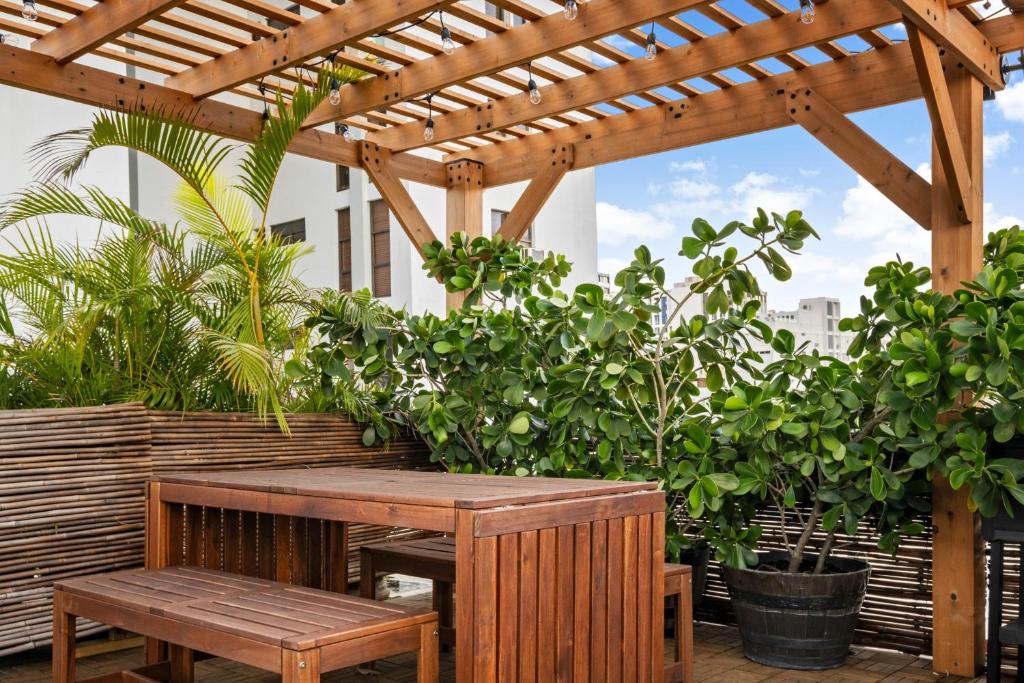 Prime Location at Condado with Rooftop Oasis, San Juan – Updated 2024 ...