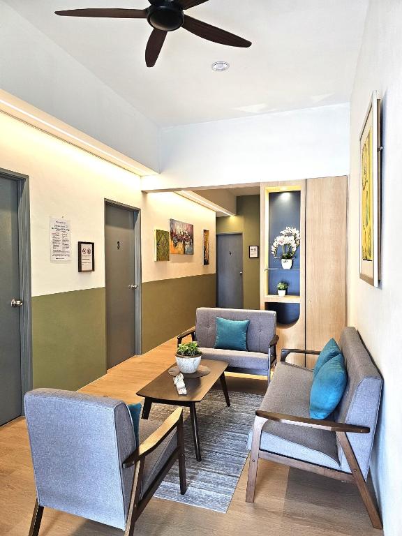 Summer Home 15 Georgetown Adventist, George Town (updated prices 2026)