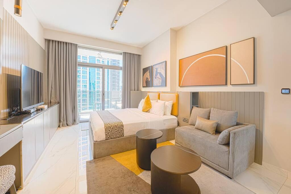 Ravishing Studio at MAG 318, Business Bay, Dubai (updated prices 2025)