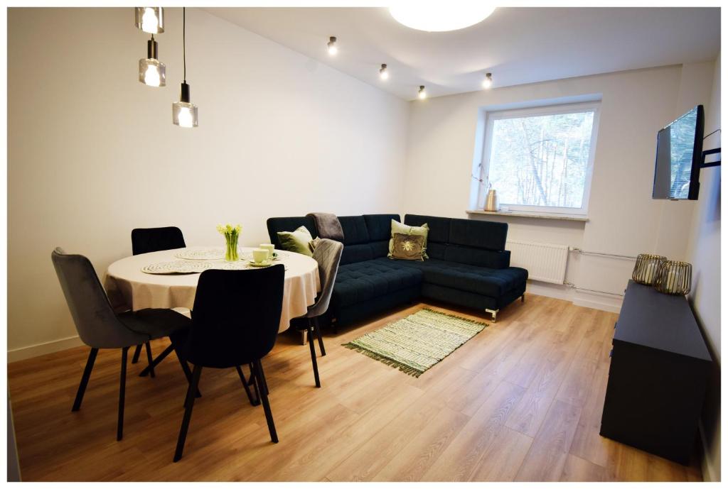 Color 24 Prestige, Stalowa Wola (aktualisierte Preise für 2024)