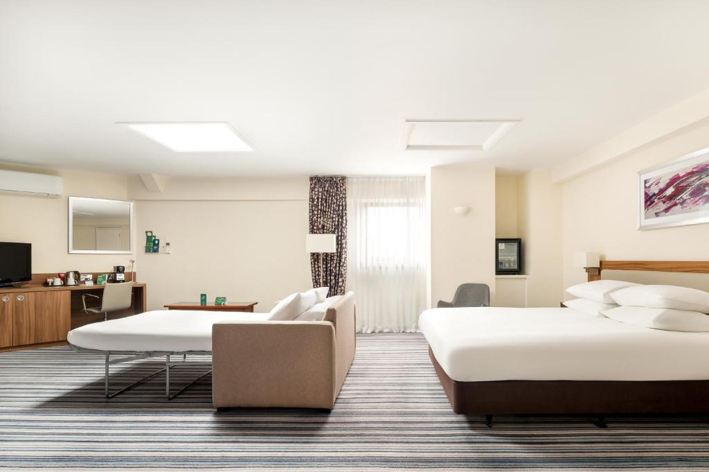 Holiday Inn Northampton by IHG, Northampton (updated prices 2025)
