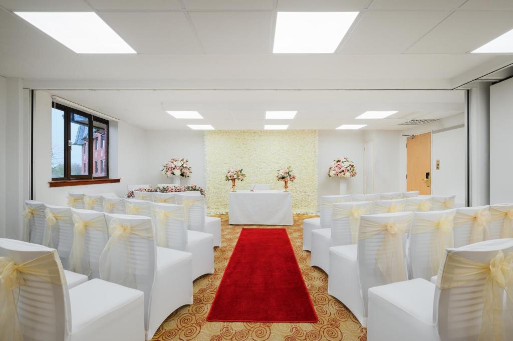 Holiday Inn Northampton by IHG, Northampton (updated prices 2025)
