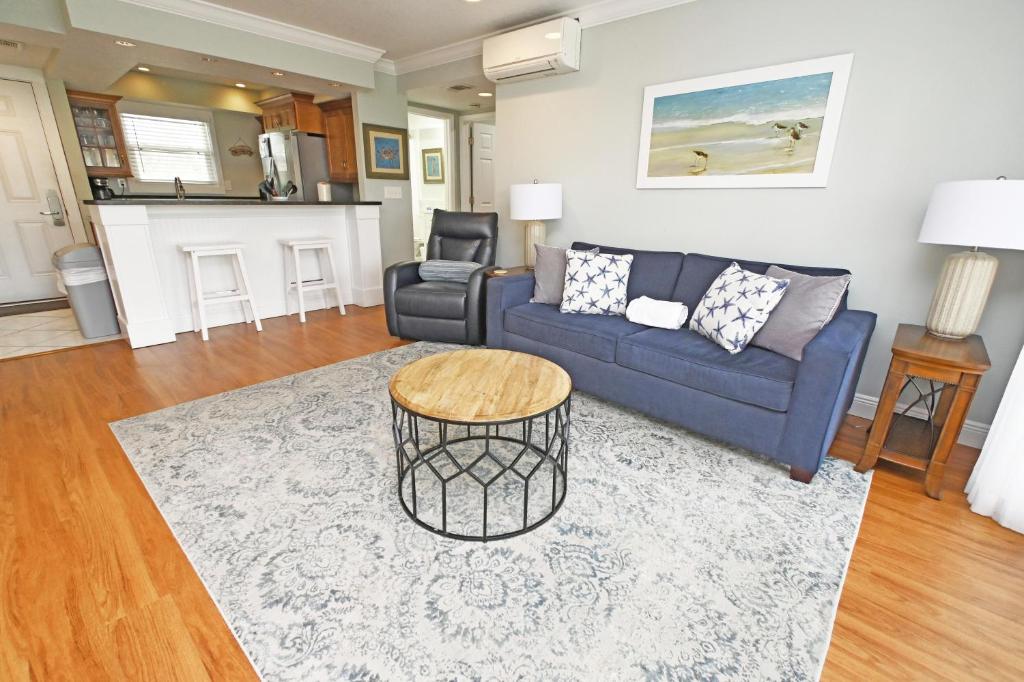 Sandpiper Cove Unit 2065 Private Beach Access, Destin (updated prices 2026)