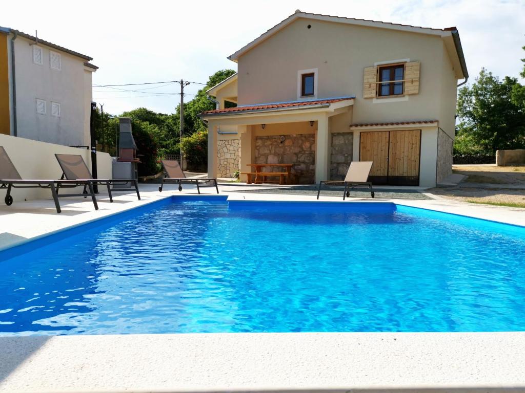 Family friendly house with a swimming pool Garica, Krk - 22344, Kras ...
