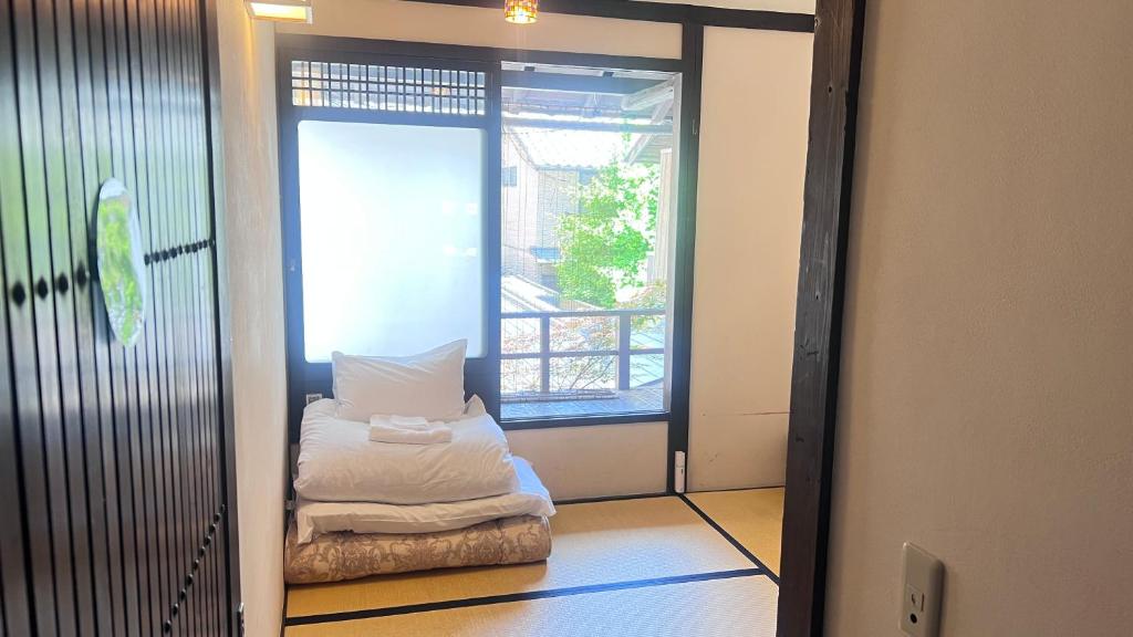Roman Kan, Kyoto (updated prices 2025)
