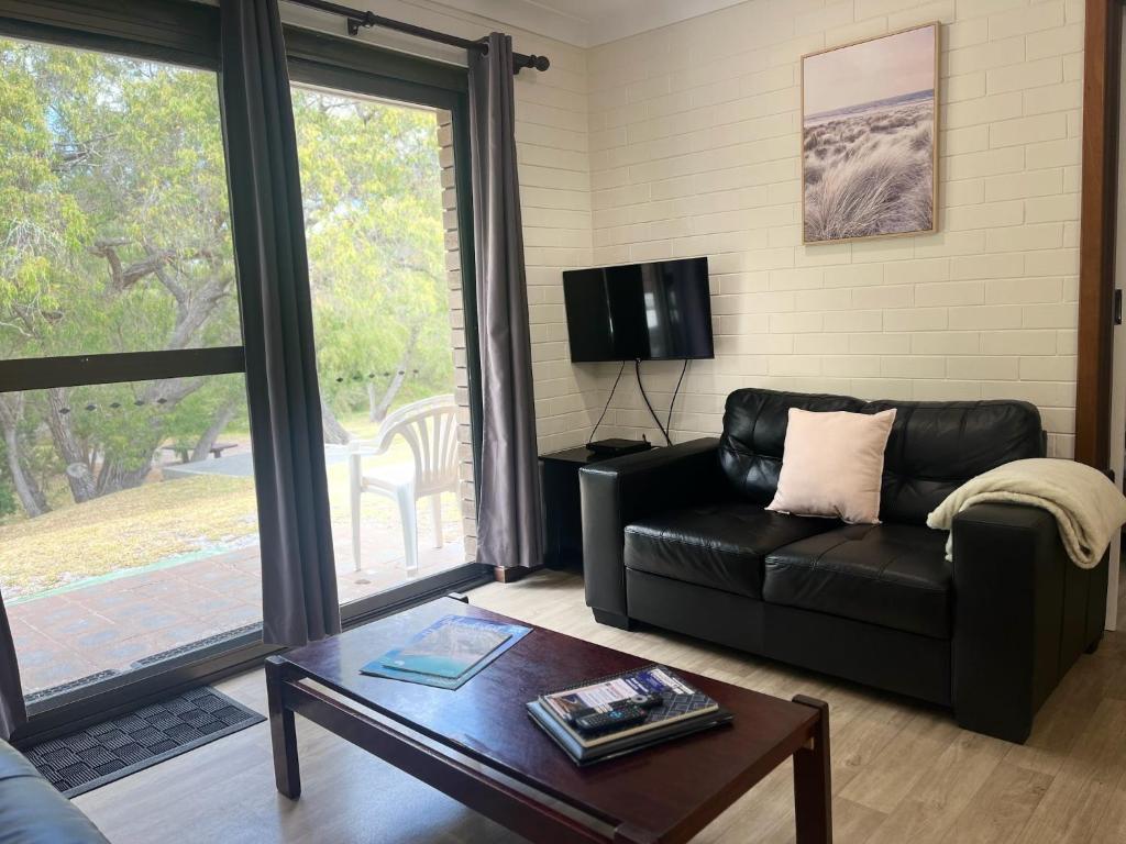 Emu Beach Chalets, Albany (updated prices 2025)