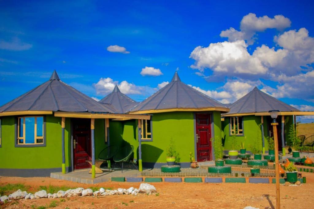 Amanya 3-Bedroom Hut Amboseli, Amboseli (updated prices 2025)