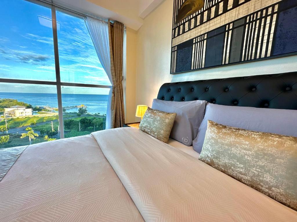 Two 2 bedrooms condos for up to 10 people, Lapu Lapu City (updated ...