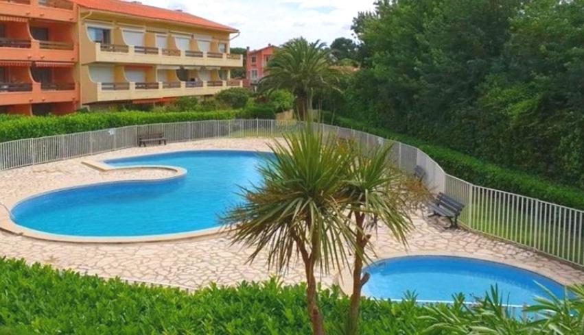 Le Pré Catalan - Piscine ouverte - En bord de mer - Accès animations ...