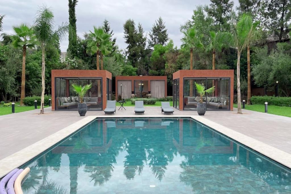 THE MAJESTIC VILLA - HEATED POOL, Marrakech (updated prices 2025)