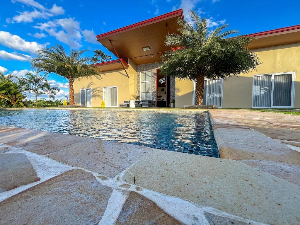 Mayoli Hill Deluxe Farmhouse, Fortuna (updated prices 2025)