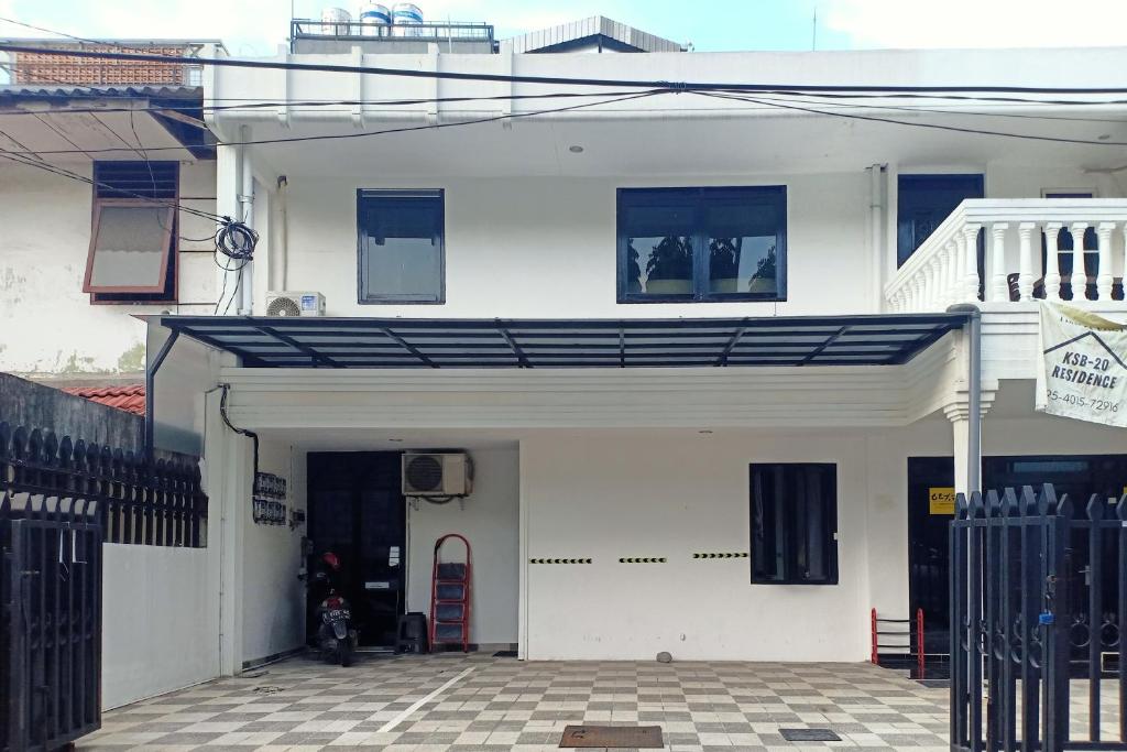 TwoSpaces Living at KSB 20 Residence, Surabaya สุราบายา (ราคาอัปเดตปี 2025)