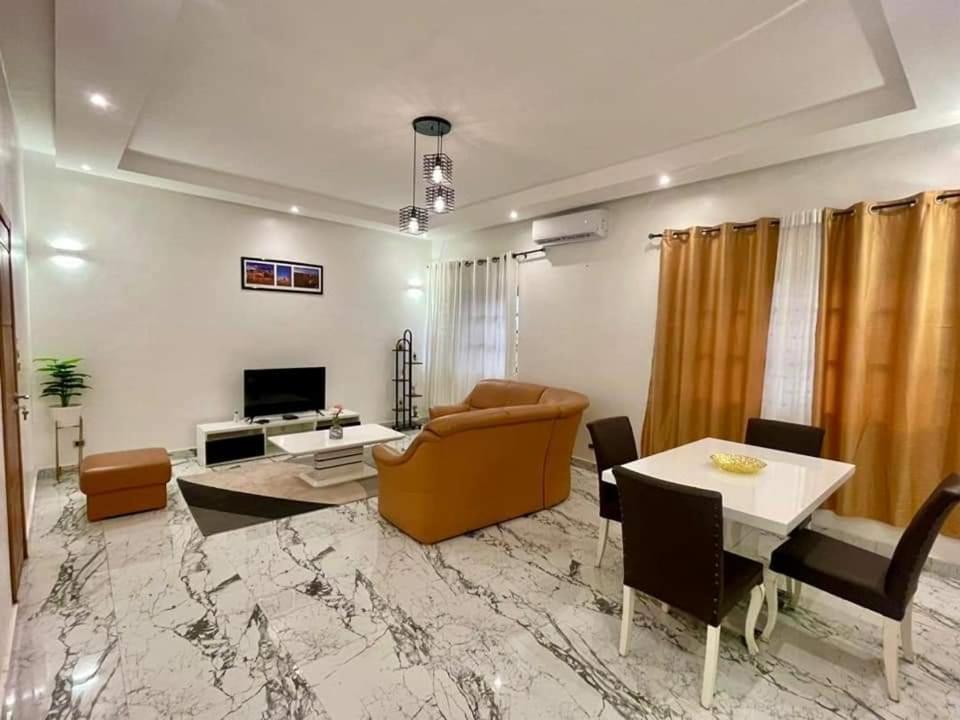 DIVINE HOME, Cotonou (updated prices 2025)