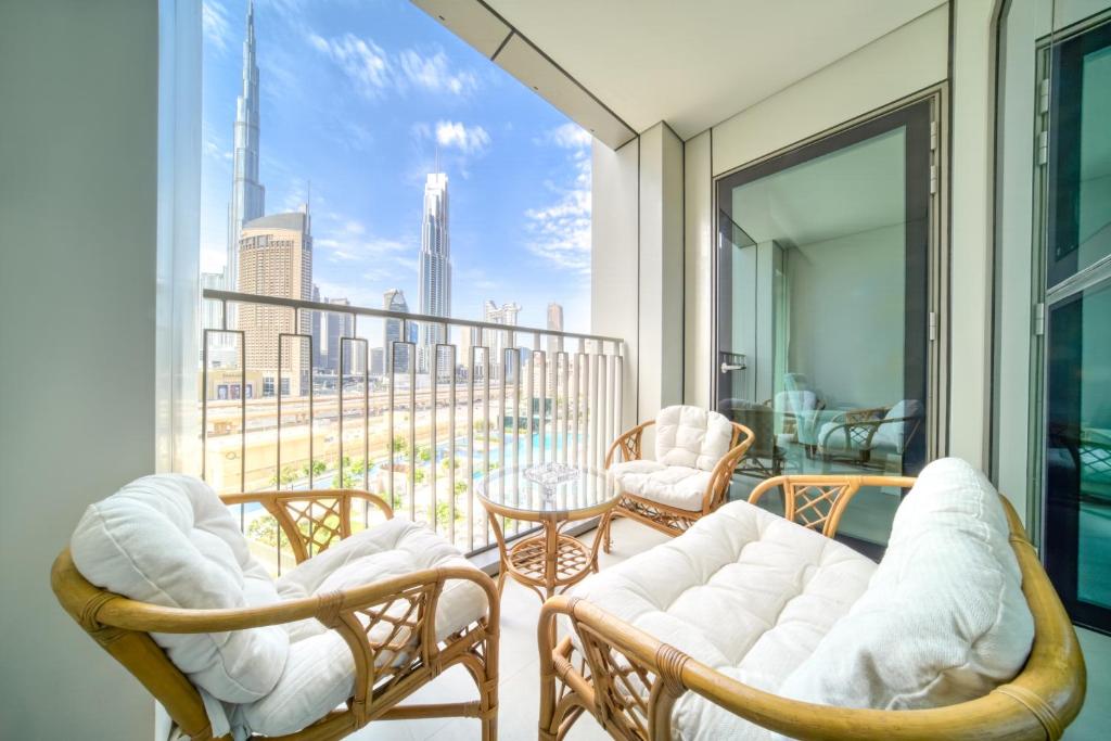 Downtown - 2BR Apartment with Burj Khalifa View, Dubai (updated prices ...