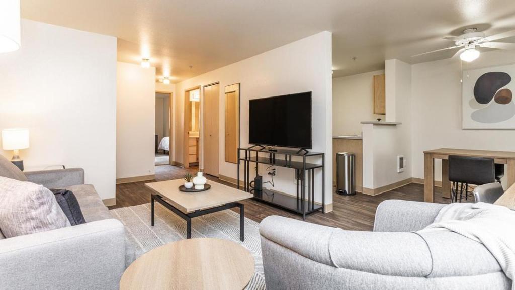 Landing Modern Apartment with Amazing Amenities (ID7026X30) (EE.UU ...