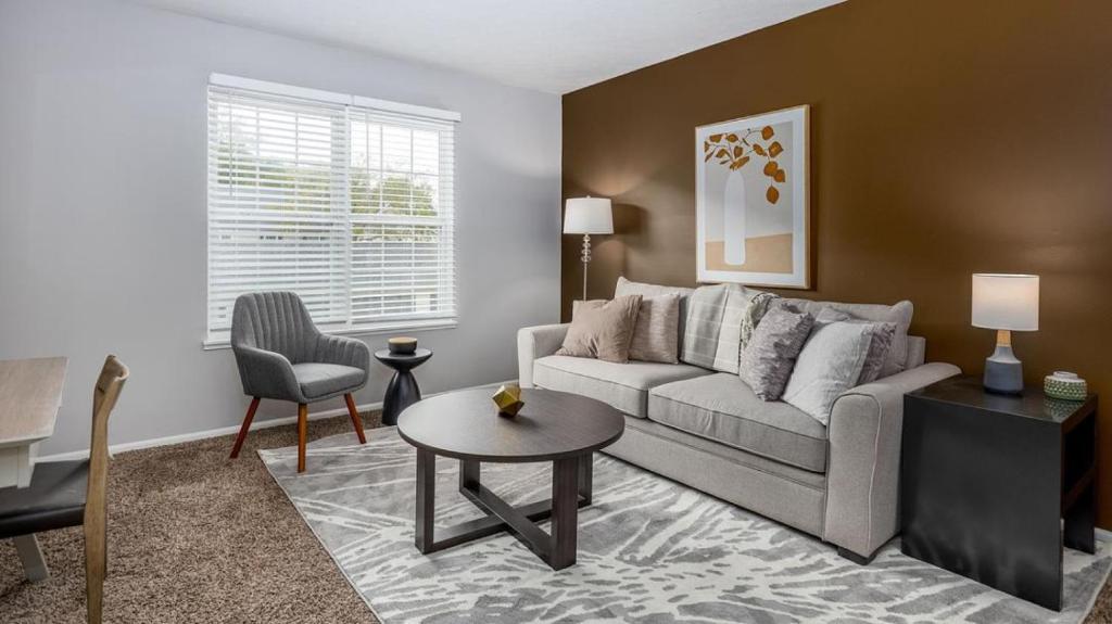 Landing Modern Apartment with Amazing Amenities (ID7750X07), Lewis ...