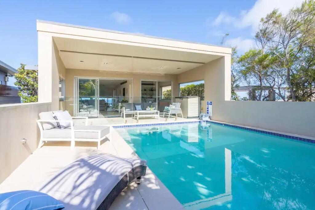 Pacific Ocean Masterpiece, Collaroy (updated prices 2025)