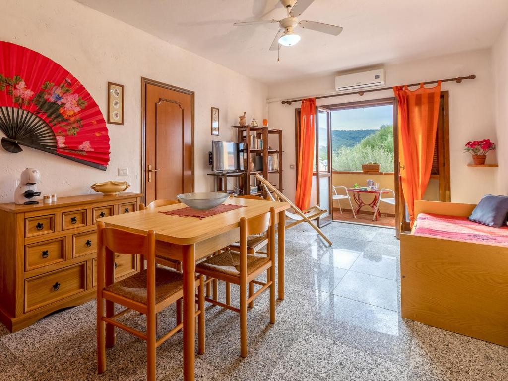 Apartment CSA - 2 by Interhome, Golfo Aranci – Precios actualizados 2024