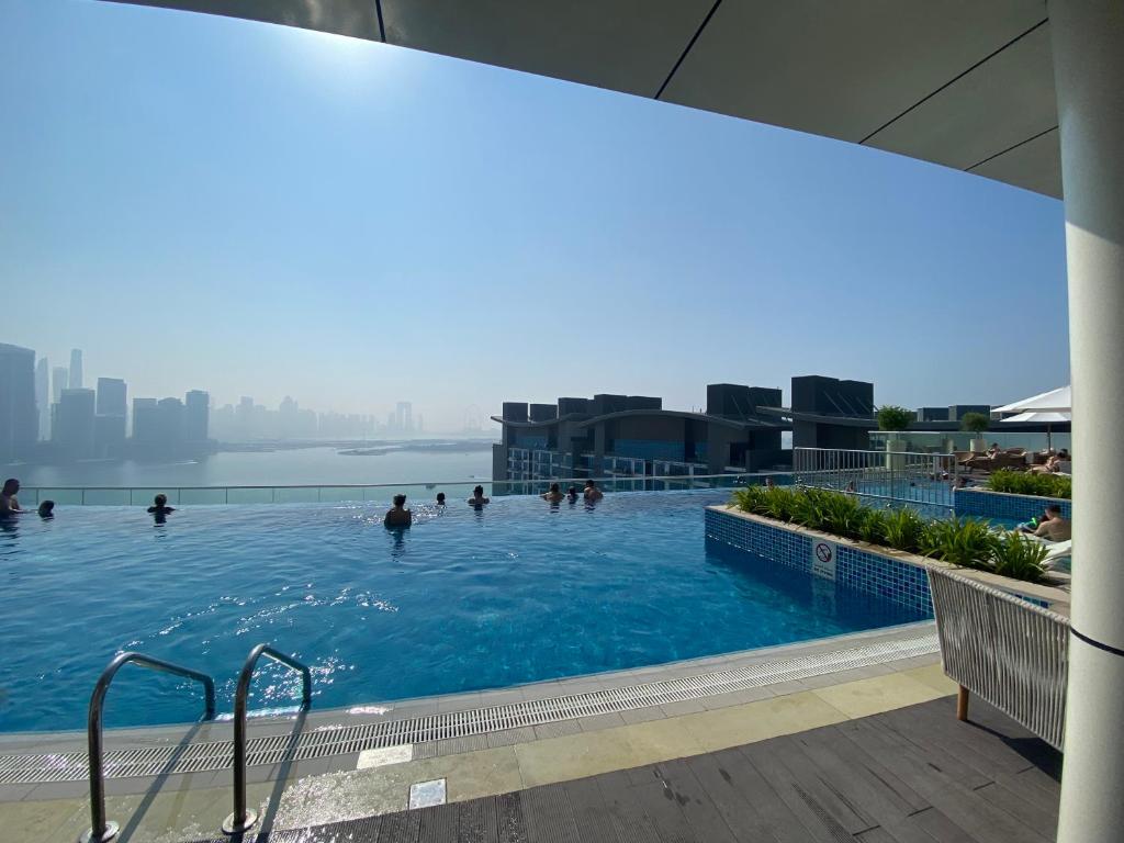 Black and white flower oasis in Seven Palm, Dubai (updated prices 2026)