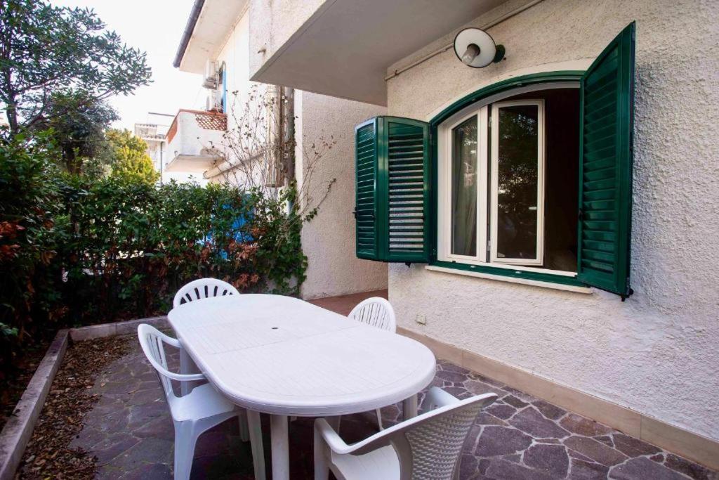 Villetta con portico a 100mt dal mare, Marcelli - M220, Marcelli ...