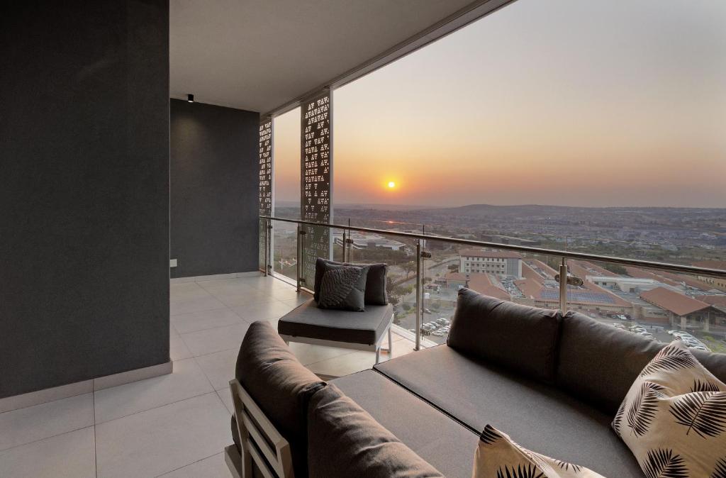 Ellipse Waterfall 3911, Midrand (updated prices 2025)