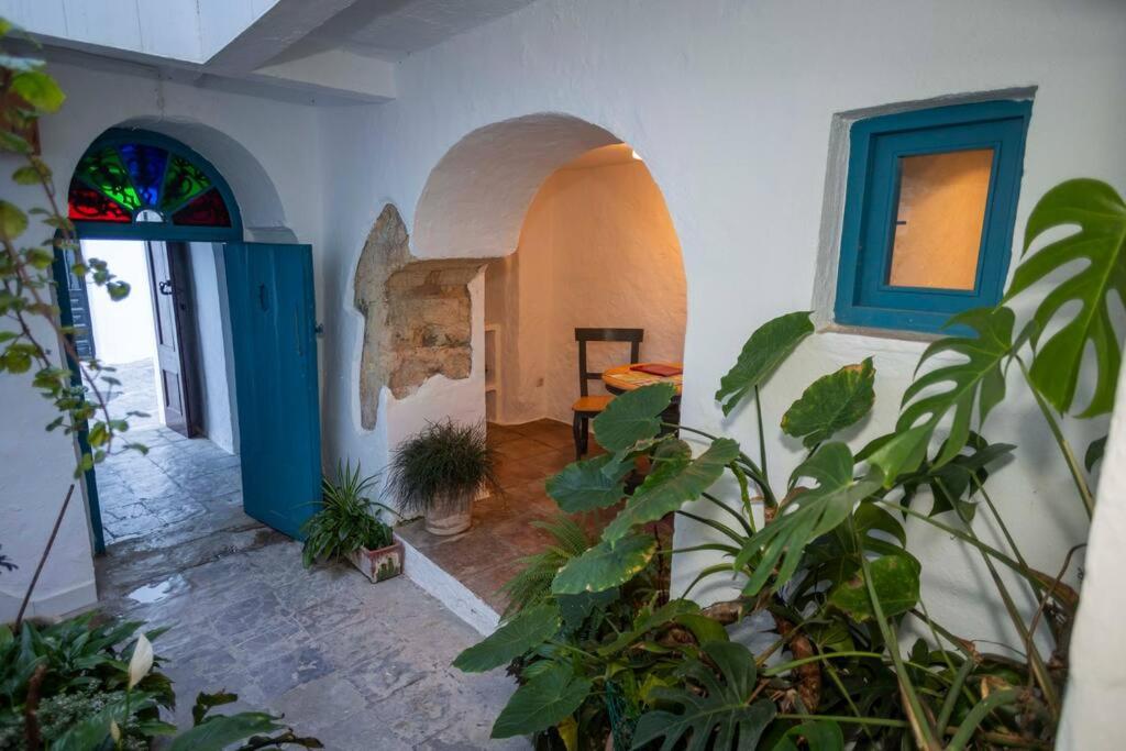 GINVA - Vejer de la Frontera & Plaza de España, Vejer de la Frontera ...