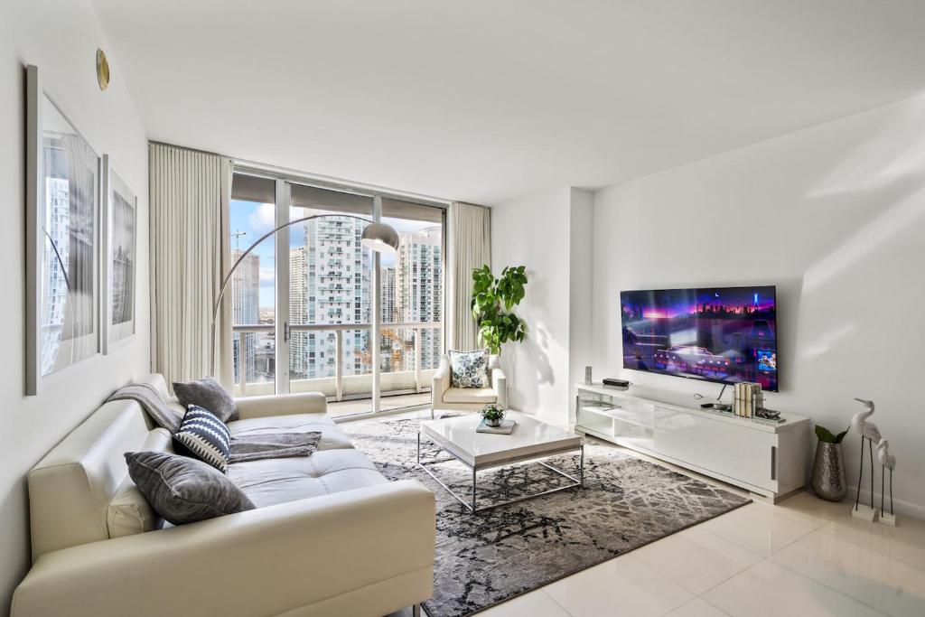Modern High Rise One Bedroom at Icon Brickell (W), Miami (updated ...
