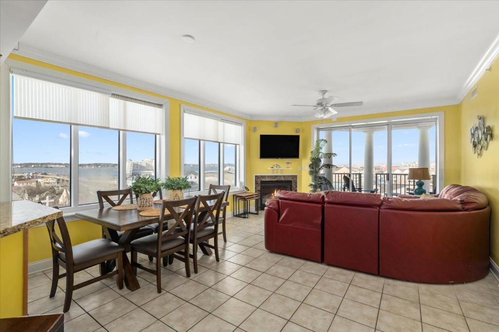 3 BR Belmont Towers on Boardwalk: Ocean & Bay Views, Ocean City ...