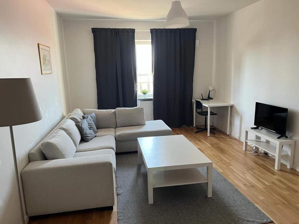 Comfortable Apartment In Cozy Location, Gothenburg (updated prices 2025)