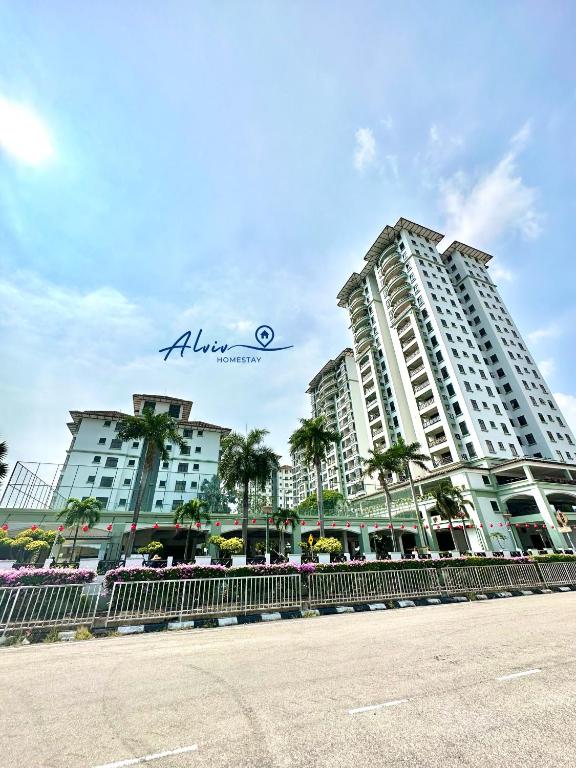 Costa Mahkota - 1min I Mahkota Parade Mall I Dataran Pahlawan I Mahkota ...