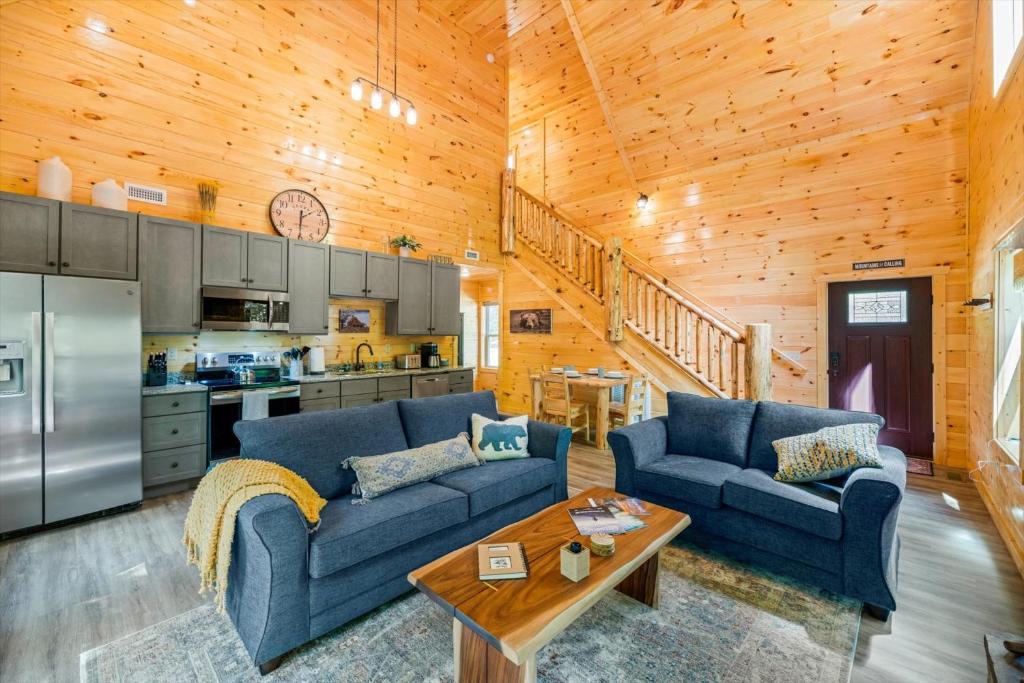 Cozy Cub, Sevierville – Updated 2024 Prices
