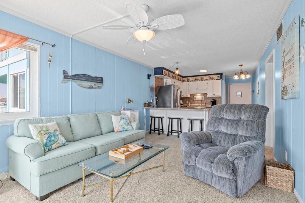 Seaspray 253, Atlantic Beach (updated prices 2025)