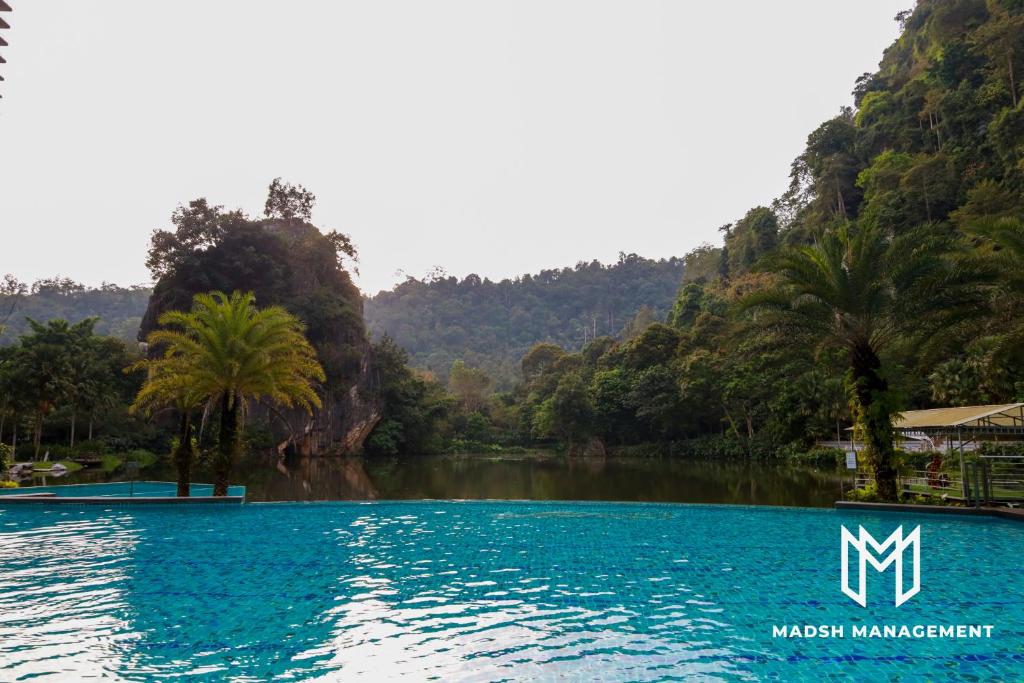 Haven Hospitality Private Unit LakeView Madsh219, Kampong Batu Lapan ...