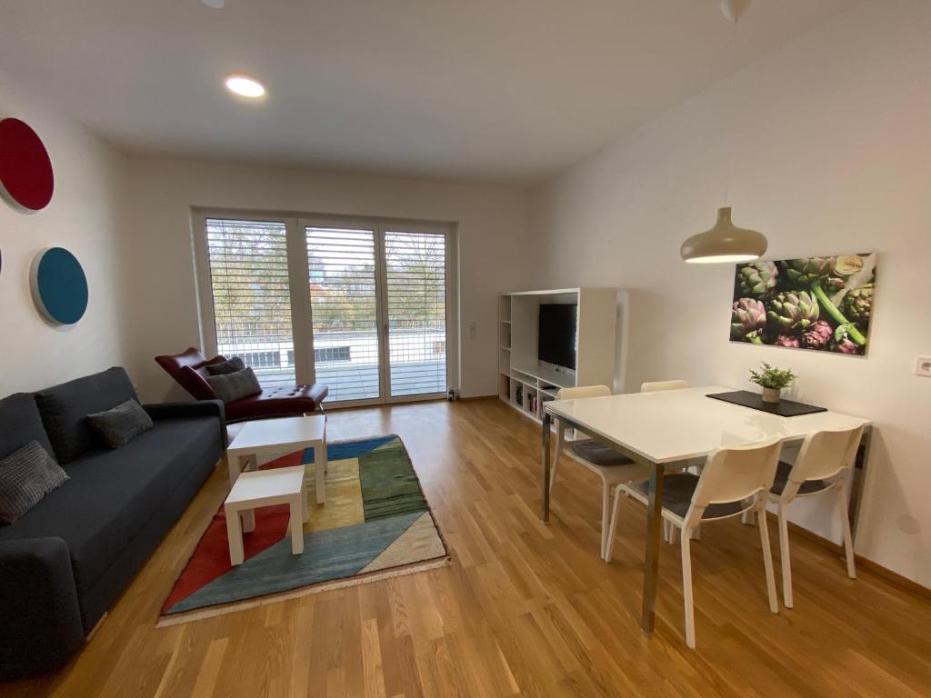 Ebelsberger Terrassen, Linz (updated prices 2026)