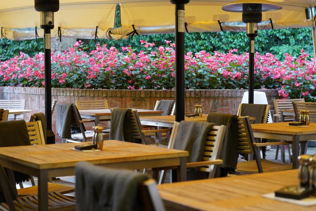 Milsoms, Dedham (updated prices 2025)