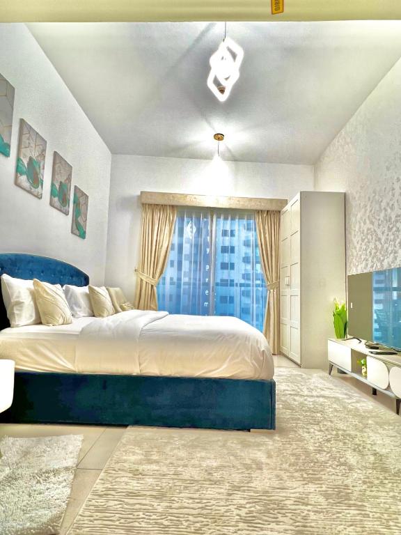Elegant Marina View Studio King Bed, Dubai (updated prices 2026)