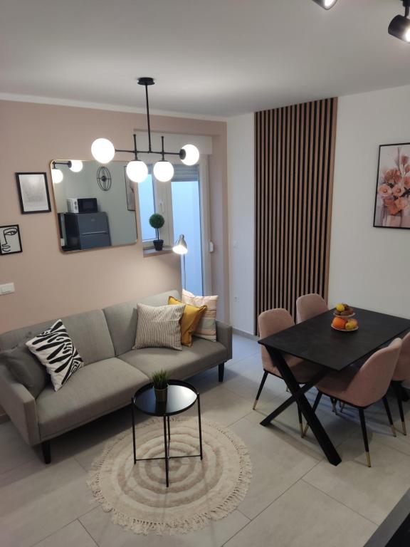 LUX ARENA RESIDENCE EMA, Pula (updated prices 2026)