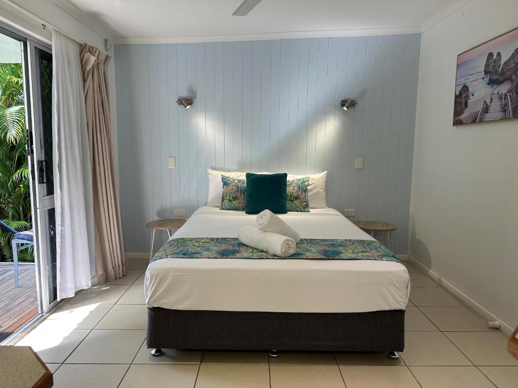 Cardwell Beachfront Motel, Cardwell (updated prices 2025)