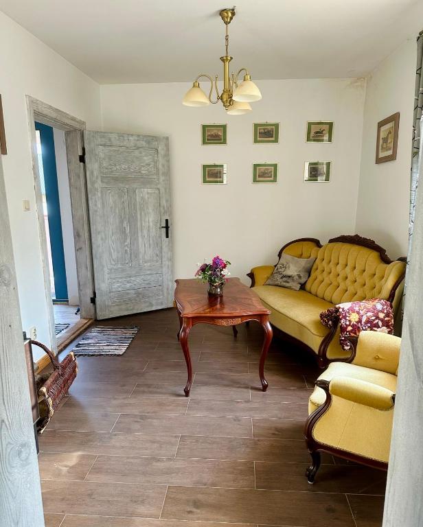 Stajnia Kopytkowo, Majdany Wielkie (updated prices 2025)