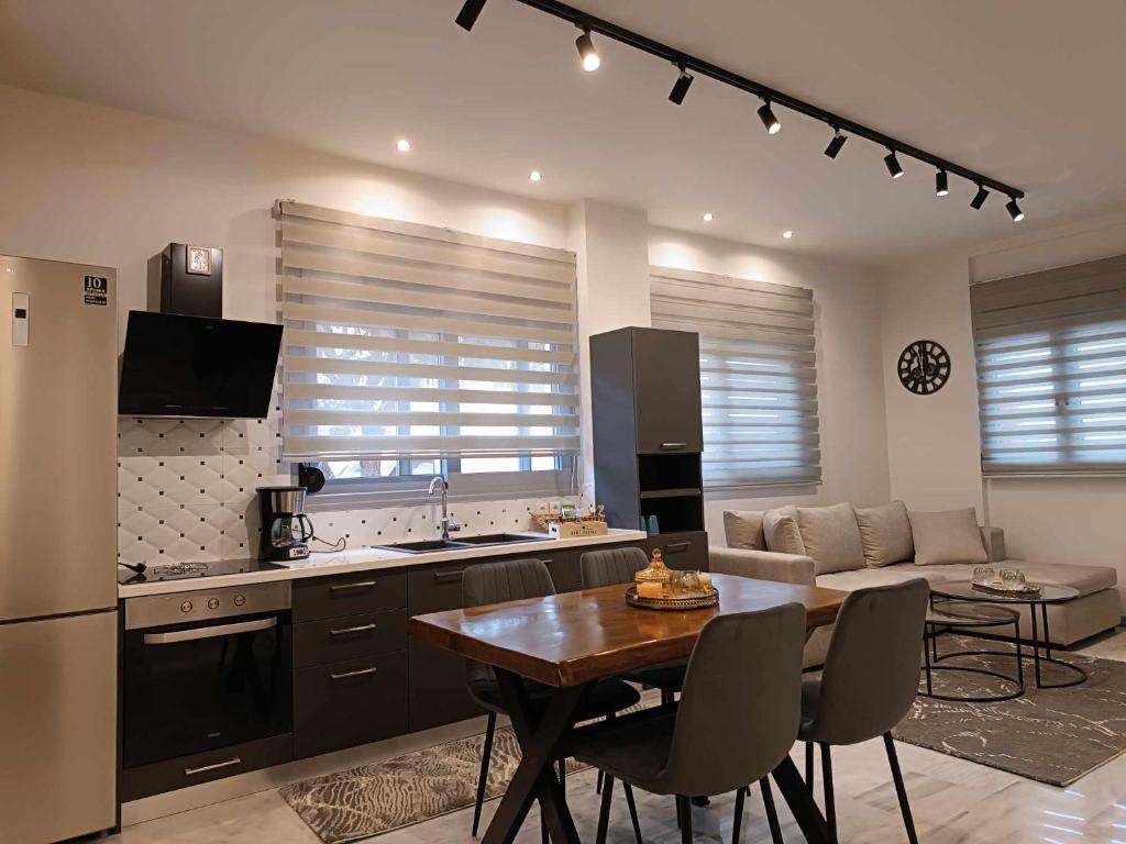 Iatrou city home, Volos (precios actualizados 2025)