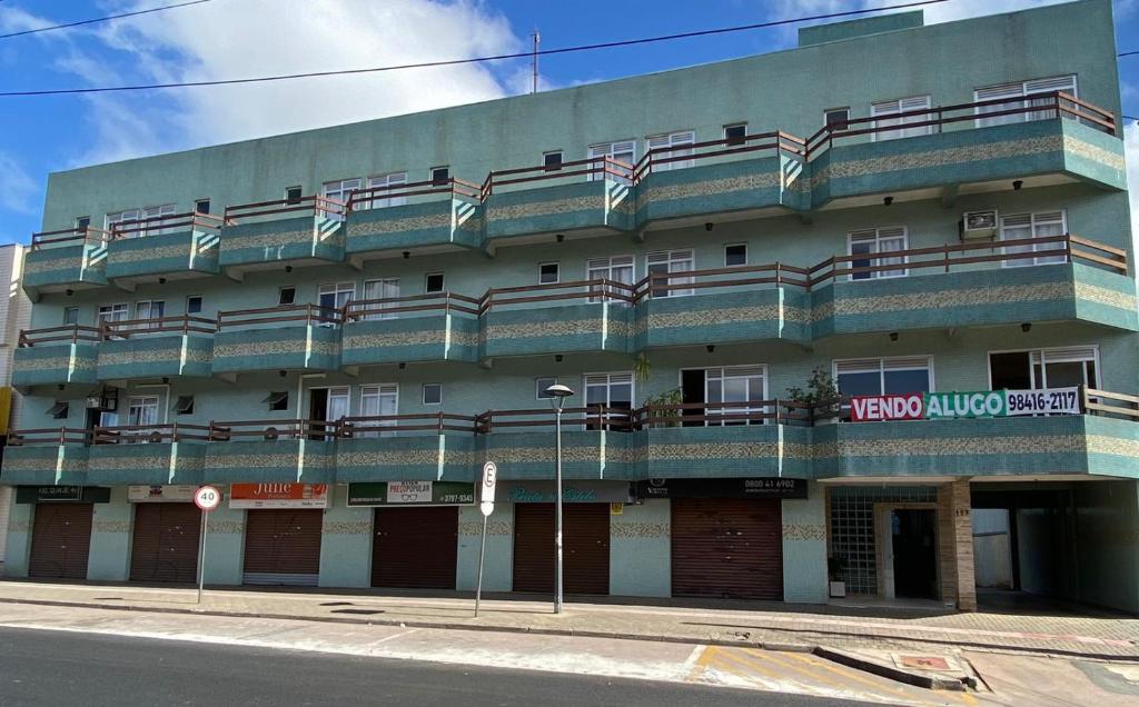 Edifício Verona apartamento de casal, Fazenda Rio Grande (precios ...