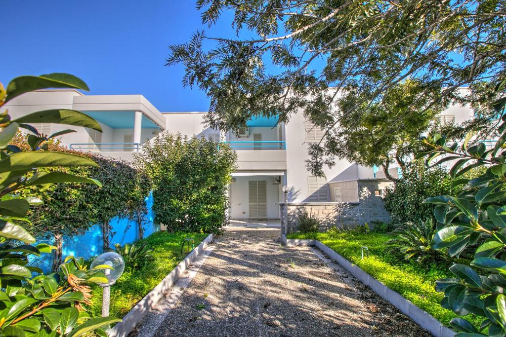 Glicine apartment with pool in residence - Happy Rentals, Melendugno ...