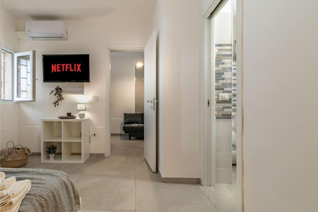 ¤Charme di Bari¤ Intero APT con Design Moderno e Centrale, Bari (updated prices 2025)