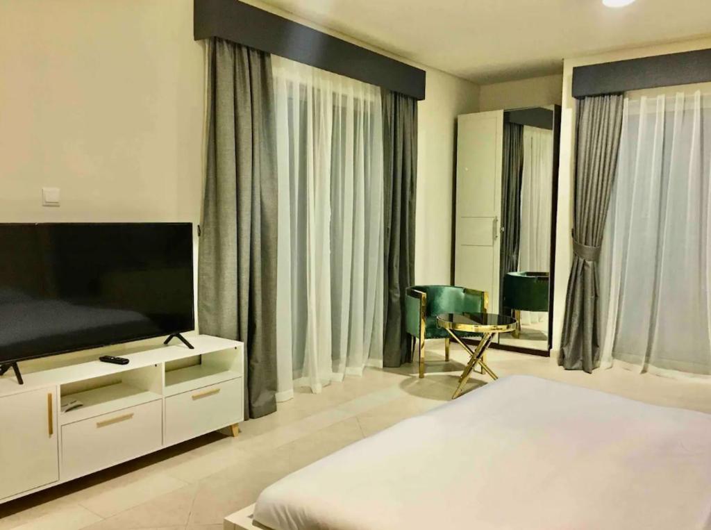 Stunning Marina View! CoLiving Rooms in Princess Tower Marina, Dubai ...
