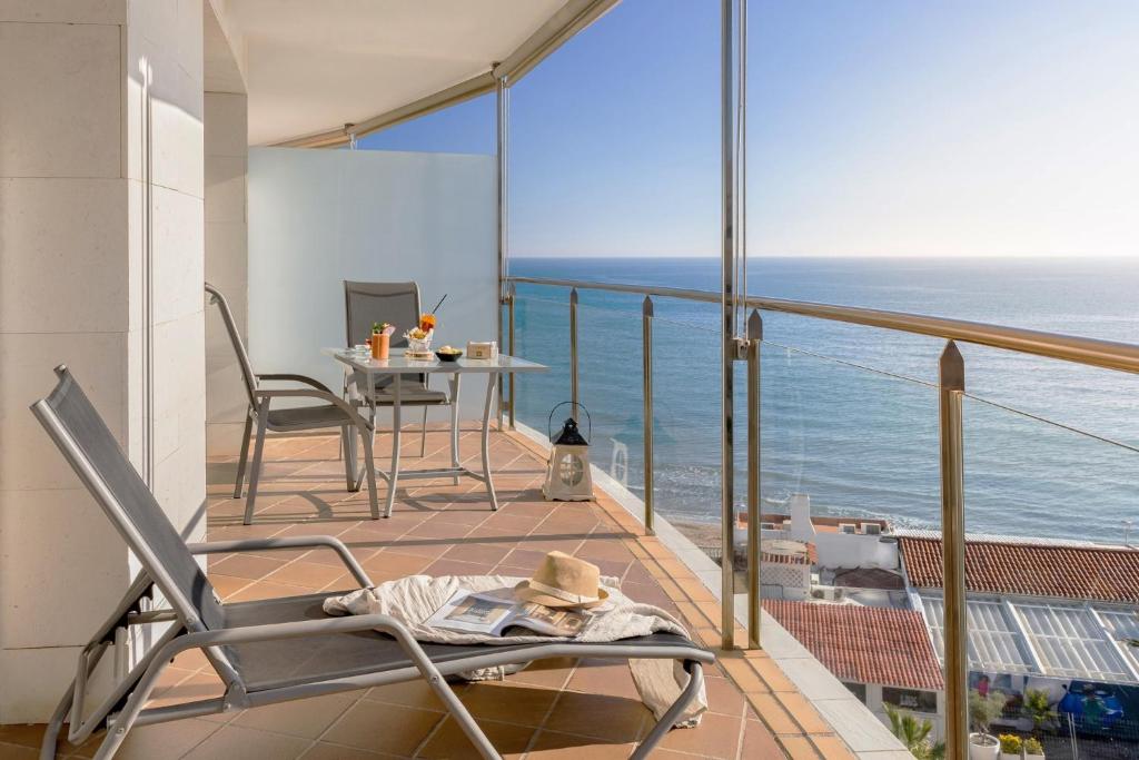 Calipolis, Sitges (updated prices 2025)