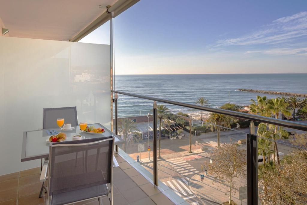 Calipolis, Sitges (updated prices 2025)