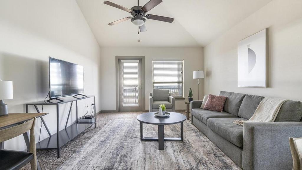 Landing - Modern Apartment with Amazing Amenities (ID6100X66 ...