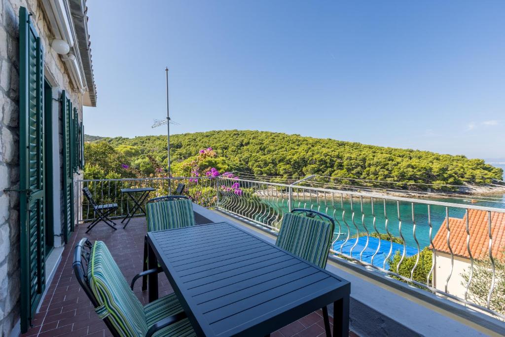 Apartment Jagoda, Postira (aktualne ceny na rok 2025)