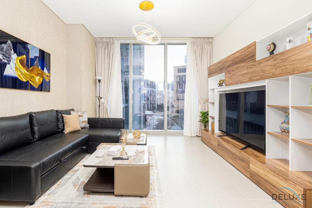 Amazing 1BR at Forte Tower 1 Downtown Dubai by Deluxe Holiday Homes ...