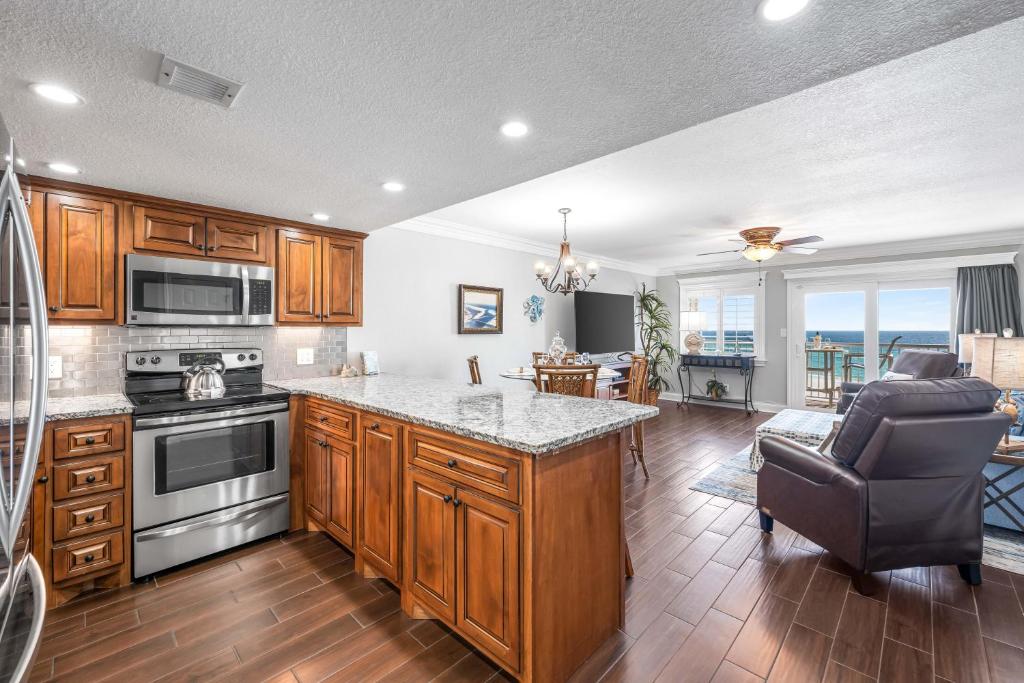 Holiday Surf and Racquet Unit 506, Destin (updated prices 2026)